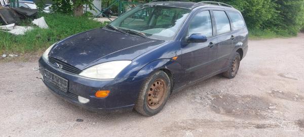 Ford Focus 2001 in Vilnius, with an engine capacity of 1.80 L and mileage of 210 thousand km for 300 €, photo 1 on AUTOMOTO.COM.LV