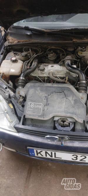 Ford Focus 2001 Viļņa, ar dzinēja tilpumu 1.80 L un nobraukumu 210 tūkst. km par 300 €, foto 8 vietnē AUTOMOTO.COM.LV