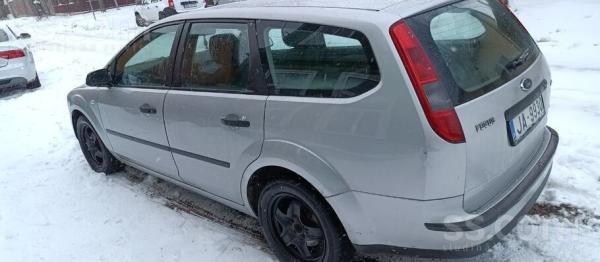Ford Focus 2005 Liepāja, ar dzinēja tilpumu 1.60 L un nobraukumu 250 tūkst. km par 850 €, foto 3 vietnē AUTOMOTO.COM.LV