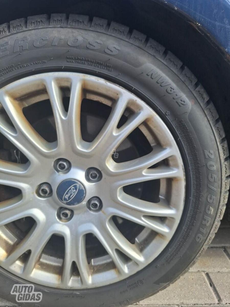 Ford Focus 2005 Kauņa, ar dzinēja tilpumu 2.00 L un nobraukumu 260 tūkst. km par 650 €, foto 6 vietnē AUTOMOTO.COM.LV