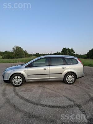 Ford Focus 2006 Talsi, ar dzinēja tilpumu 1.60 L un nobraukumu 368 tūkst. km par 1100 €, foto 4 vietnē AUTOMOTO.COM.LV