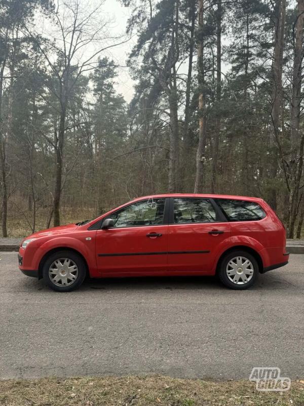 Ford Focus 2006 in Anyksciai, with an engine capacity of 1.60 L and mileage of 187 thousand km for 1400 €, photo 5 on AUTOMOTO.COM.LV