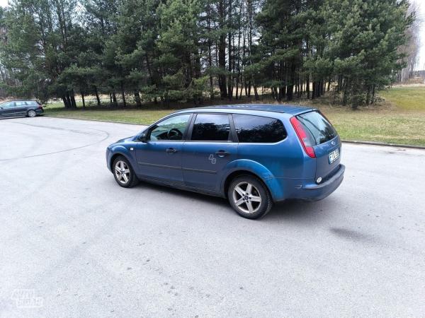 Ford Focus 2006 in Kaunas, with an engine capacity of 1.60 L and mileage of 300 thousand km for 359 €, photo 3 on AUTOMOTO.COM.LV