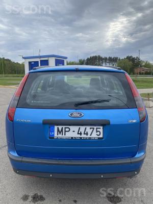 Ford Focus 2006 in Riga, with an engine capacity of 1.60 L and mileage of 284 thousand km for 990 €, photo 5 on AUTOMOTO.COM.LV