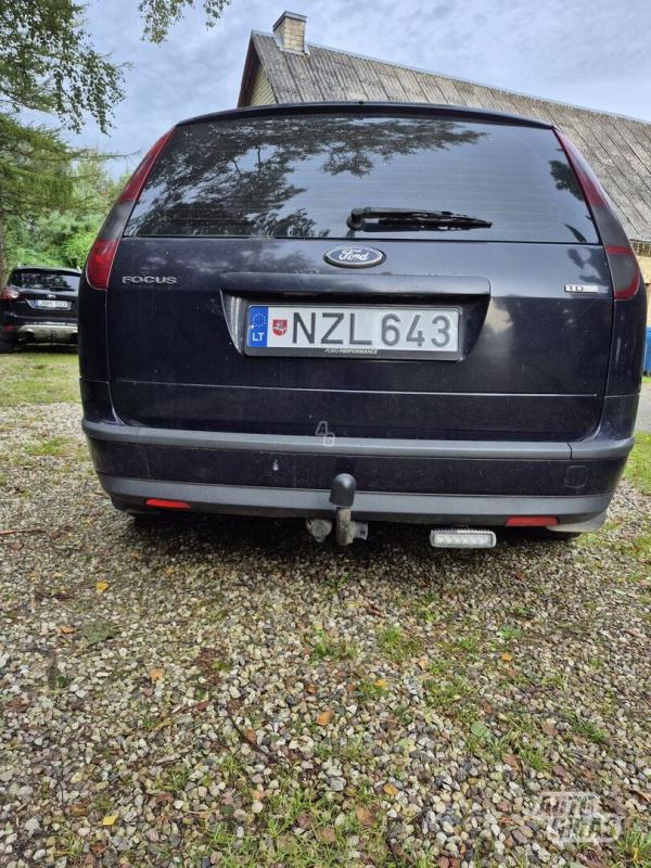 Ford Focus 2006 in Panevezys, with an engine capacity of 2.00 L and mileage of 302 thousand km for 1500 €, photo 7 on AUTOMOTO.COM.LV