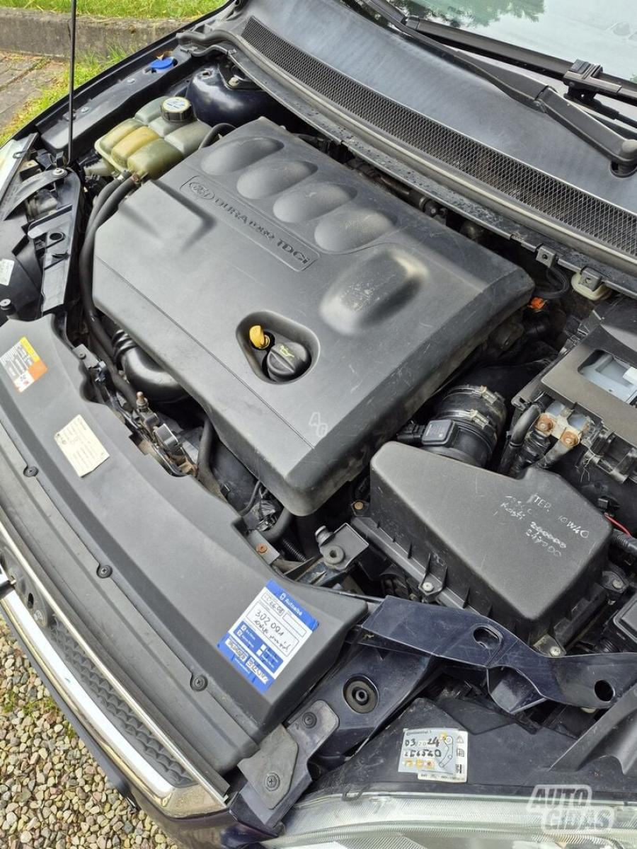 Ford Focus 2006 in Panevezys, with an engine capacity of 2.00 L and mileage of 302 thousand km for 1500 €, photo 10 on AUTOMOTO.COM.LV