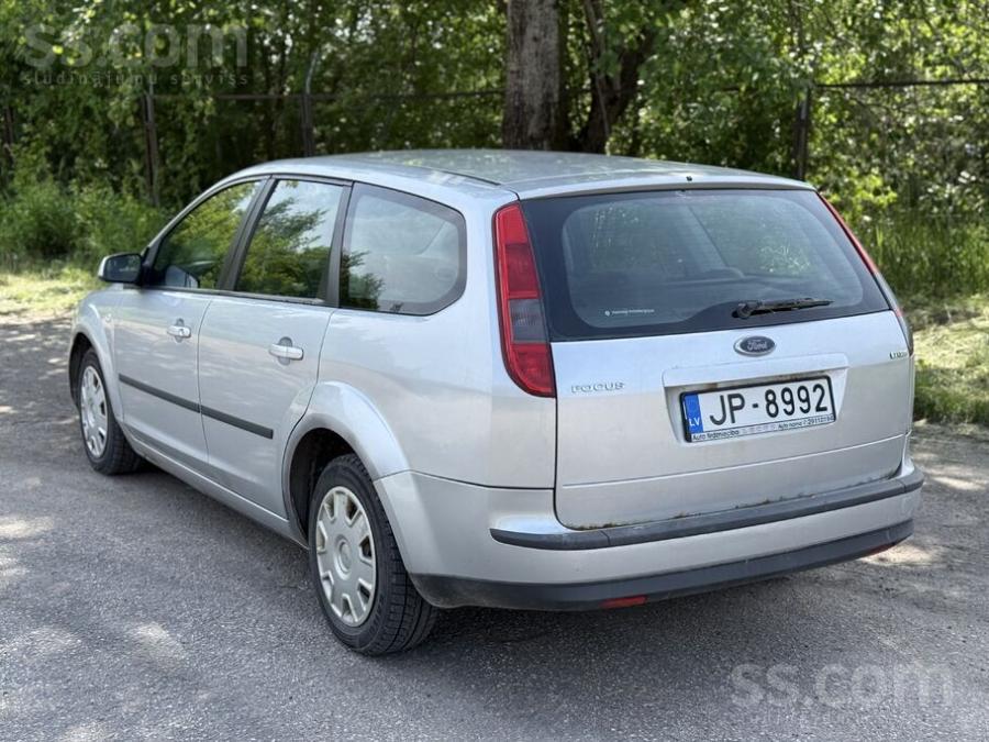 Ford Focus 2007 Ogre, ar dzinēja tilpumu 1.60 L un nobraukumu 0 tūkst. km par 900 €, foto 5 vietnē AUTOMOTO.COM.LV