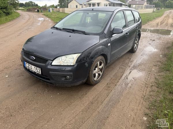 Ford Focus 2007 in Vilnius, with an engine capacity of 1.60 L and mileage of 320 thousand km for 580 €, photo 4 on AUTOMOTO.COM.LV
