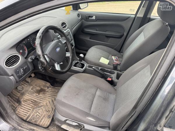 Ford Focus 2007 in Vilnius, with an engine capacity of 1.60 L and mileage of 320 thousand km for 580 €, photo 8 on AUTOMOTO.COM.LV