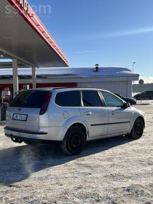 Ford Focus 2007 Rīga, ar dzinēja tilpumu 1.60 L un nobraukumu 326 tūkst. km par 950 €, foto 4 vietnē AUTOMOTO.COM.LV