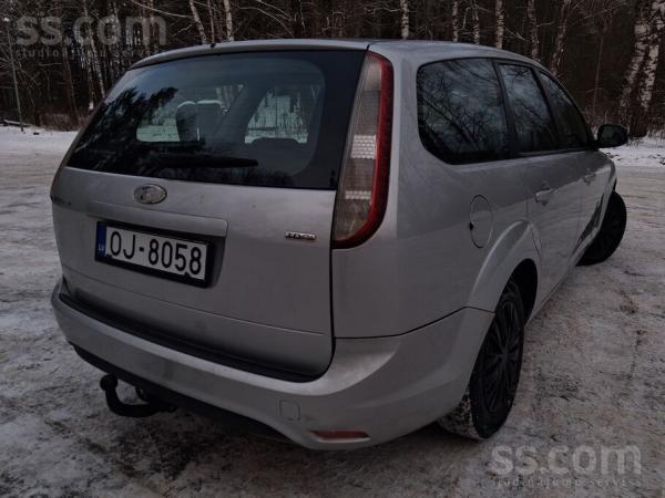 Ford Focus 2008 Rīga, ar dzinēja tilpumu 1.60 L un nobraukumu 247 tūkst. km par 1850 €, foto 5 vietnē AUTOMOTO.COM.LV