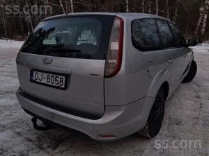 Ford Focus 2008 Rīga, ar dzinēja tilpumu 1.60 L un nobraukumu 247 tūkst. km par 1850 €, foto 5 vietnē AUTOMOTO.COM.LV
