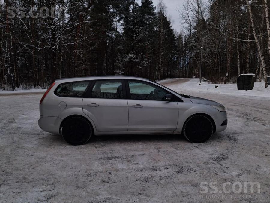 Ford Focus 2008 Rīga, ar dzinēja tilpumu 1.60 L un nobraukumu 247 tūkst. km par 1850 €, foto 25 vietnē AUTOMOTO.COM.LV