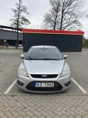 Ford Focus 2008 Rīga, ar dzinēja tilpumu 1.60 L un nobraukumu 307 tūkst. km par 950 €, foto  vietnē AUTOMOTO.COM.LV