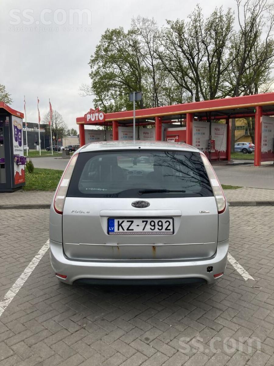 Ford Focus 2008 Rīga, ar dzinēja tilpumu 1.60 L un nobraukumu 307 tūkst. km par 950 €, foto 5 vietnē AUTOMOTO.COM.LV