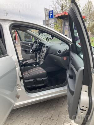 Ford Focus 2008 Rīga, ar dzinēja tilpumu 1.60 L un nobraukumu 307 tūkst. km par 950 €, foto 11 vietnē AUTOMOTO.COM.LV