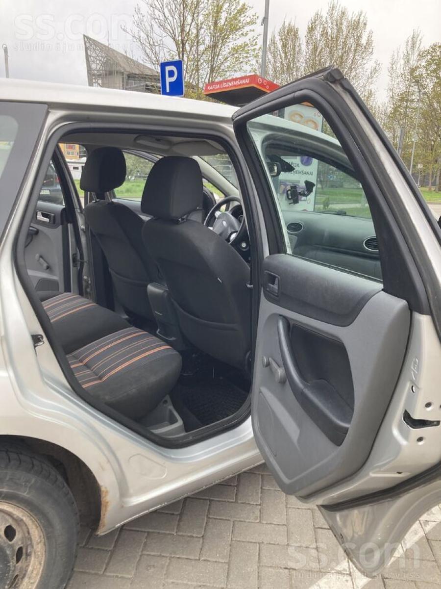 Ford Focus 2008 Rīga, ar dzinēja tilpumu 1.60 L un nobraukumu 307 tūkst. km par 950 €, foto 12 vietnē AUTOMOTO.COM.LV