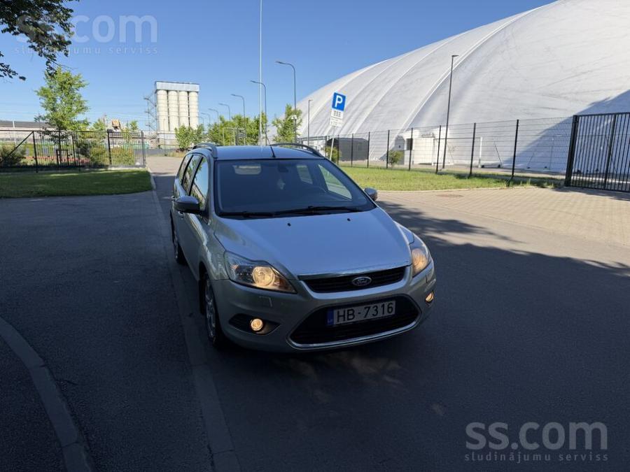 Ford Focus 2008 Rīga, ar dzinēja tilpumu 2.00 L un nobraukumu 317 tūkst. km par 2200 €, foto 3 vietnē AUTOMOTO.COM.LV