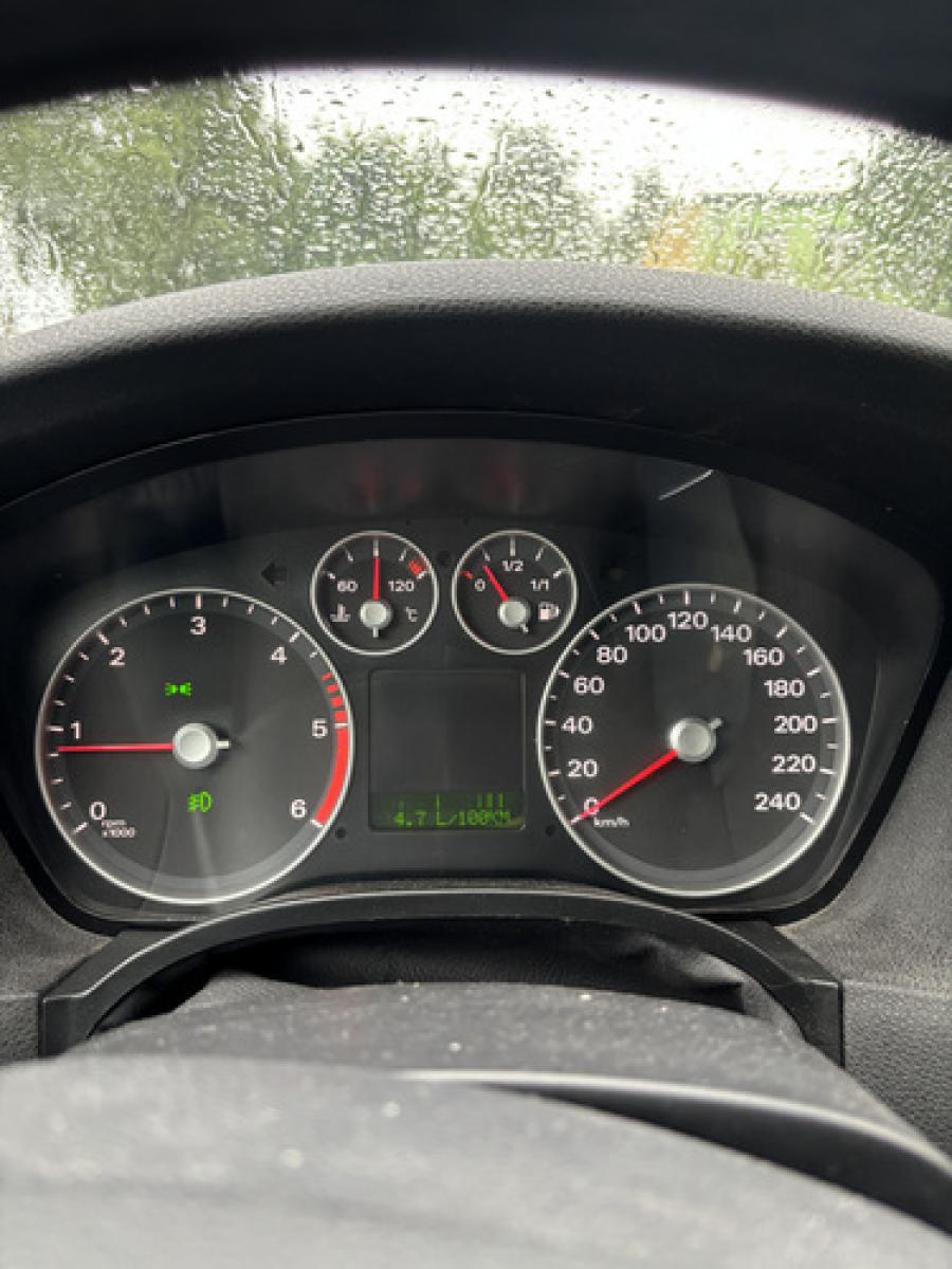 Ford Focus 2008 in Tallinn, with an engine capacity of 1.80 L and mileage of 364 thousand km for 700 €, photo 7 on AUTOMOTO.COM.LV