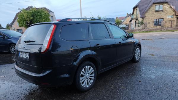 Ford Focus 2008 in Siauliai, with an engine capacity of 1.60 L and mileage of 300 thousand km for 760 €, photo 5 on AUTOMOTO.COM.LV