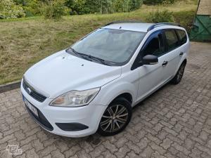 Ford Focus 2008 in Vilnius, with an engine capacity of 1.60 L and mileage of 390 thousand km for 630 €, photo 3 on AUTOMOTO.COM.LV