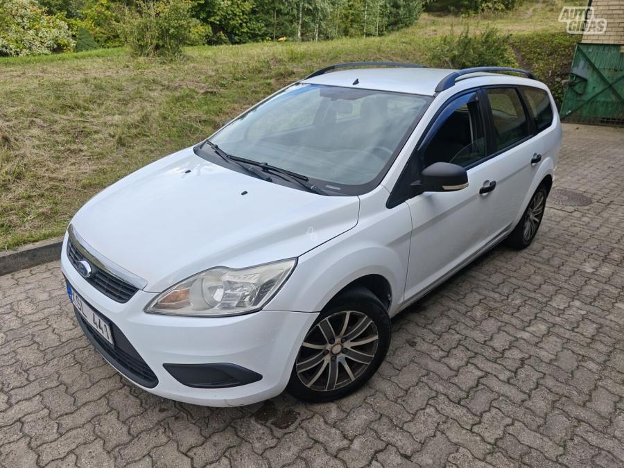 Ford Focus 2008 in Vilnius, with an engine capacity of 1.60 L and mileage of 390 thousand km for 599 €, photo 3 on AUTOMOTO.COM.LV