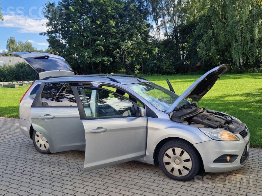 Ford Focus 2009 Rīga, ar dzinēja tilpumu 1.60 L un nobraukumu 410 tūkst. km par 1050 €, foto 16 vietnē AUTOMOTO.COM.LV