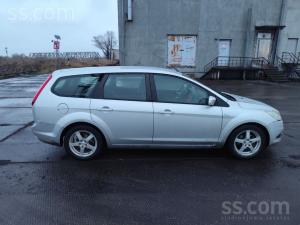 Ford Focus 2009 in Ogre, with an engine capacity of 1.60 L and mileage of 296 thousand km for 1300 €, photo 2 on AUTOMOTO.COM.LV