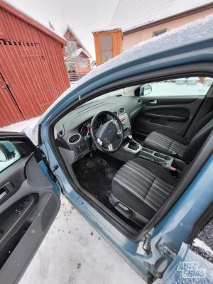 Ford Focus 2009 in Marijampole, with an engine capacity of 1.60 L and mileage of 212 thousand km for 1450 €, photo 7 on AUTOMOTO.COM.LV