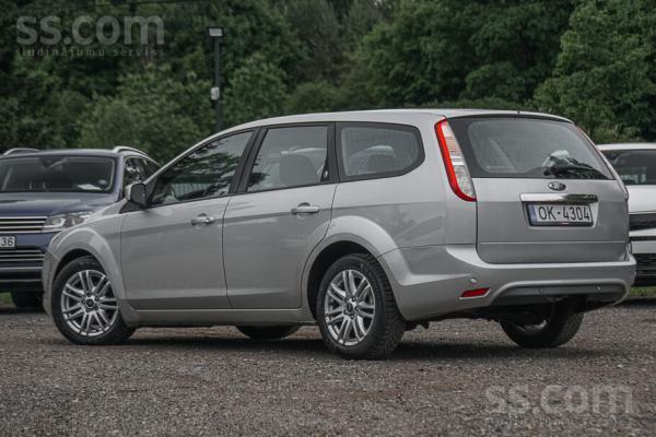 Ford Focus 2009 Rīga, ar dzinēja tilpumu 1.60 L un nobraukumu 205 tūkst. km par 2990 €, foto 3 vietnē AUTOMOTO.COM.LV