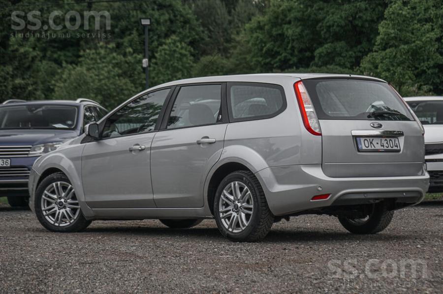 Ford Focus 2009 in Riga, with an engine capacity of 1.60 L and mileage of 205 thousand km for 2990 €, photo 4 on AUTOMOTO.COM.LV