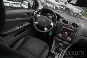 Ford Focus 2009 in Riga, with an engine capacity of 1.60 L and mileage of 205 thousand km for 2990 €, photo 9 on AUTOMOTO.COM.LV