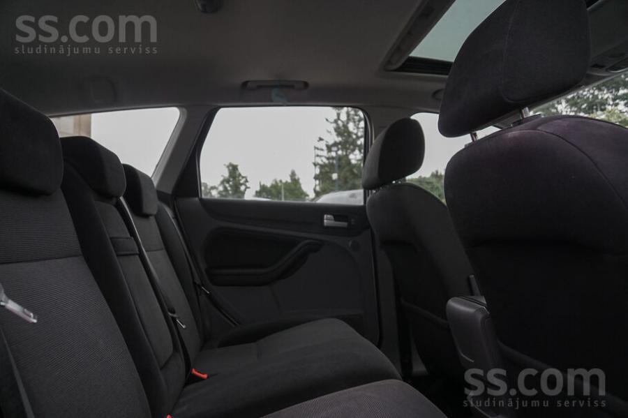 Ford Focus 2009 in Riga, with an engine capacity of 1.60 L and mileage of 205 thousand km for 2990 €, photo 21 on AUTOMOTO.COM.LV