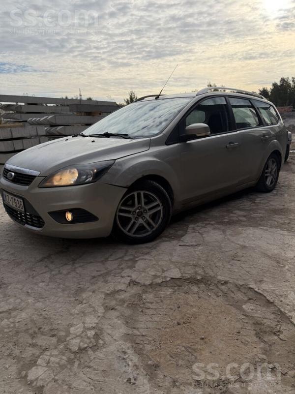 Ford Focus 2009 Aizkraukle vietnē Ford Focus 2009 Aizkraukle, ar dzinēja tilpumu 1.60 L un nobraukumu 443 tūkst. km par 600 €, foto 1 vietnē AUTOMOTO.COM.LV