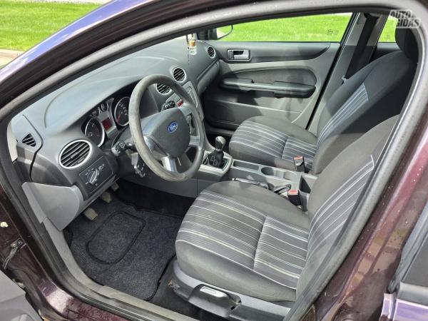 Ford Focus 2009 in Vilnius, with an engine capacity of 1.60 L and mileage of 271 thousand km for 750 €, photo 10 on AUTOMOTO.COM.LV