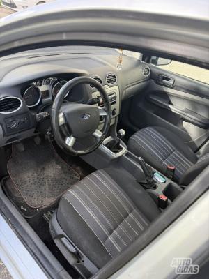 Ford Focus 2009 in Marijampole, with an engine capacity of 1.60 L and mileage of 300 thousand km for 1500 €, photo 11 on AUTOMOTO.COM.LV