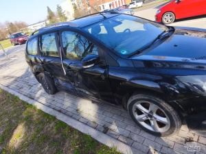 Ford Focus 2010 Kauņa, ar dzinēja tilpumu 1.60 L un nobraukumu 250 tūkst. km par 400 €, foto  vietnē AUTOMOTO.COM.LV