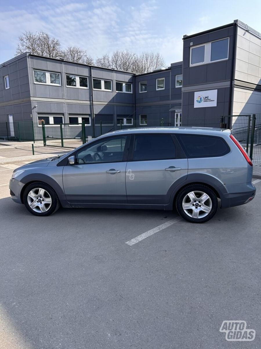 Ford Focus 2010 Kauņa, ar dzinēja tilpumu 1.80 L un nobraukumu 258 tūkst. km par 750 €, foto 8 vietnē AUTOMOTO.COM.LV