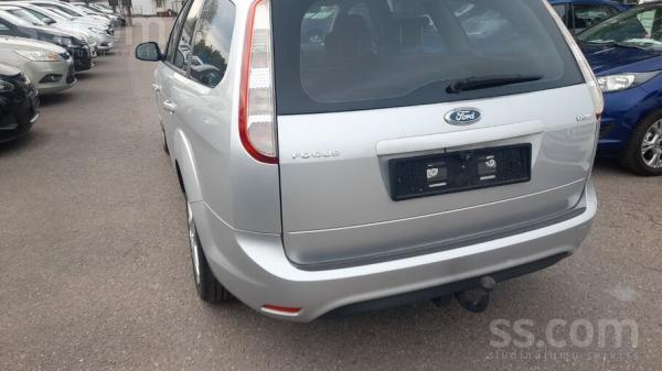 Ford Focus 2010 Rīga, ar dzinēja tilpumu 1.60 L un nobraukumu 193 tūkst. km par 3000 €, foto 6 vietnē AUTOMOTO.COM.LV