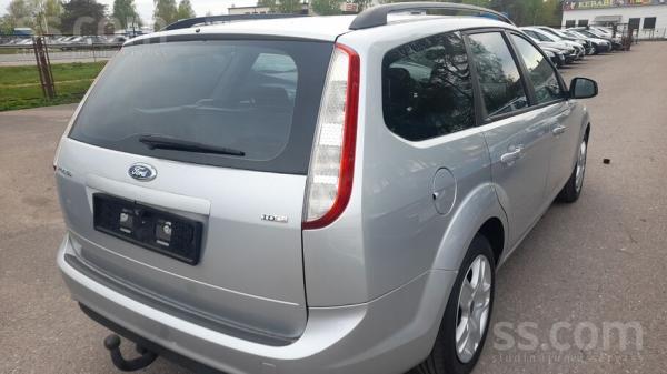 Ford Focus 2010 Rīga, ar dzinēja tilpumu 1.60 L un nobraukumu 193 tūkst. km par 3000 €, foto 8 vietnē AUTOMOTO.COM.LV