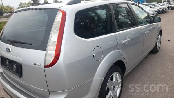Ford Focus 2010 Rīga, ar dzinēja tilpumu 1.60 L un nobraukumu 193 tūkst. km par 3000 €, foto 9 vietnē AUTOMOTO.COM.LV