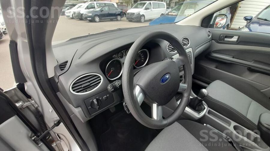 Ford Focus 2010 Rīga, ar dzinēja tilpumu 1.60 L un nobraukumu 193 tūkst. km par 3000 €, foto 15 vietnē AUTOMOTO.COM.LV