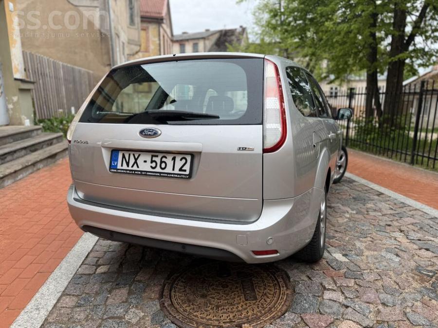 Ford Focus 2010 Cēsis, ar dzinēja tilpumu 1.60 L un nobraukumu 283 tūkst. km par 2490 €, foto 6 vietnē AUTOMOTO.COM.LV