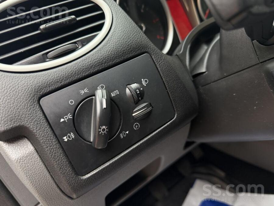 Ford Focus 2010 Cēsis, ar dzinēja tilpumu 1.60 L un nobraukumu 283 tūkst. km par 2490 €, foto 19 vietnē AUTOMOTO.COM.LV