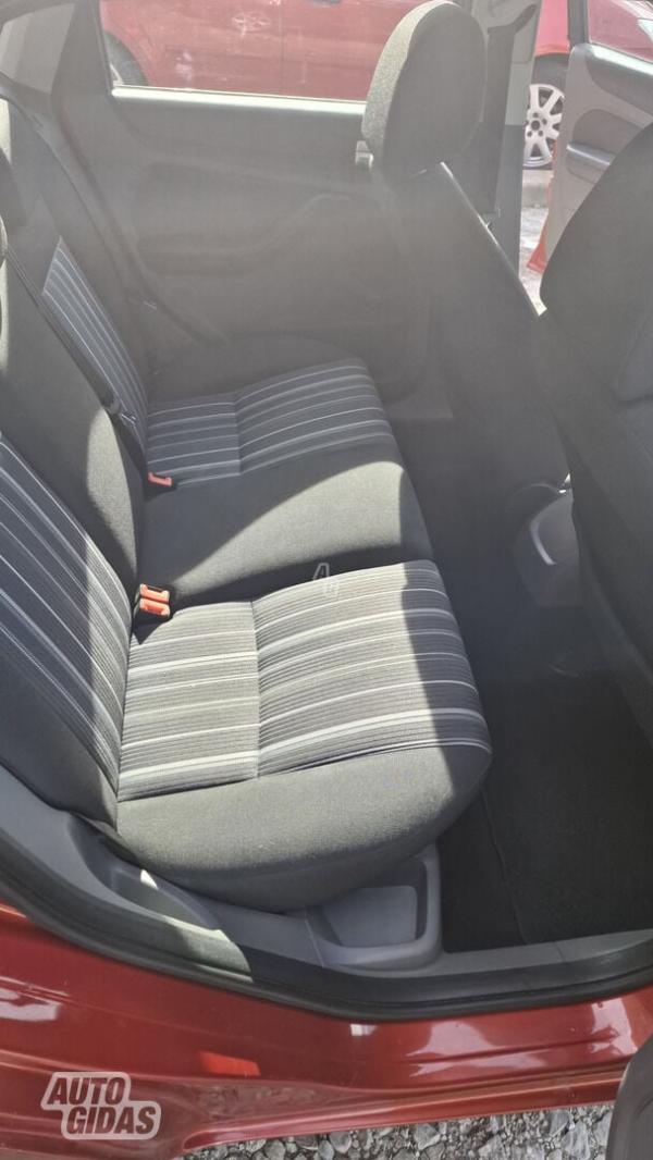 Ford Focus 2010 Kauņa, ar dzinēja tilpumu 1.60 L un nobraukumu 175 tūkst. km par 2350 €, foto 8 vietnē AUTOMOTO.COM.LV
