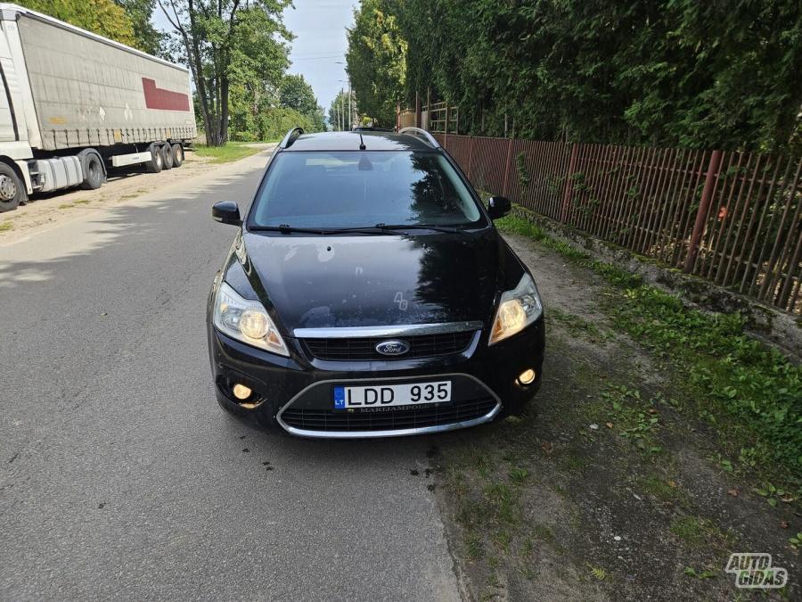 Ford Focus 2010 Prienai, ar dzinēja tilpumu 1.60 L un nobraukumu 340 tūkst. km par 1250 €, foto 1 vietnē AUTOMOTO.COM.LV