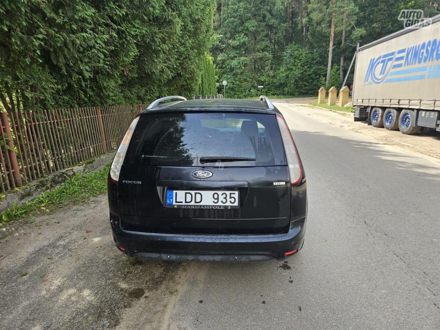 Ford Focus 2010 Prienai, ar dzinēja tilpumu 1.60 L un nobraukumu 340 tūkst. km par 1250 €, foto 5 vietnē AUTOMOTO.COM.LV