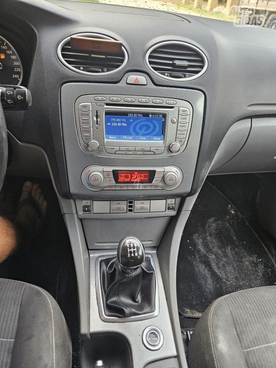 Ford Focus 2010 Prienai, ar dzinēja tilpumu 1.60 L un nobraukumu 340 tūkst. km par 1250 €, foto 11 vietnē AUTOMOTO.COM.LV