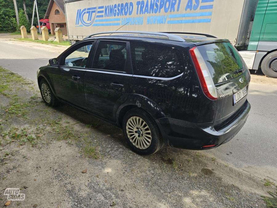 Ford Focus 2010 Prienai, ar dzinēja tilpumu 1.60 L un nobraukumu 338 tūkst. km par 1200 €, foto 5 vietnē AUTOMOTO.COM.LV