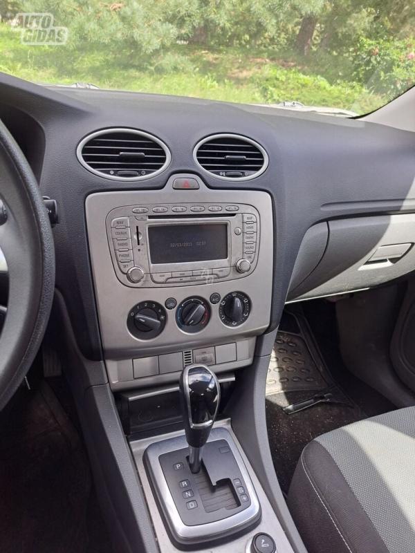 Ford Focus 2010 in Kalvarija, with an engine capacity of 2.00 L and mileage of 292 thousand km for 900 €, photo 5 on AUTOMOTO.COM.LV